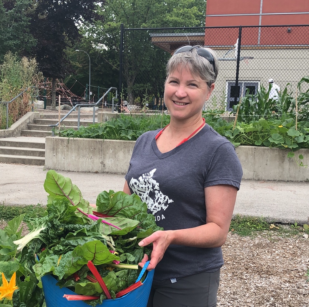 Earthbites Vancouver based School Gardens | Eat Grow Learn